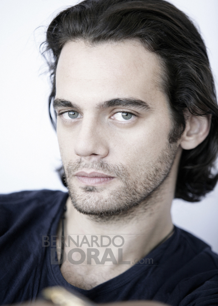 Picture of Theo Alexander