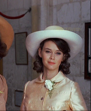 Picture of Gabrielle Drake