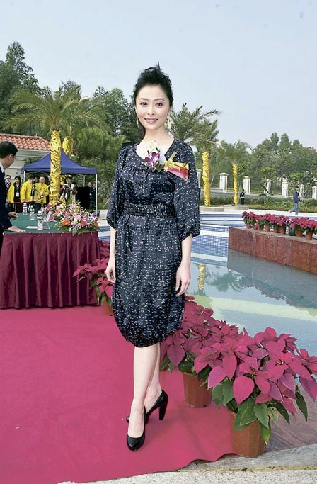 Angela Tong Ying-Ying image