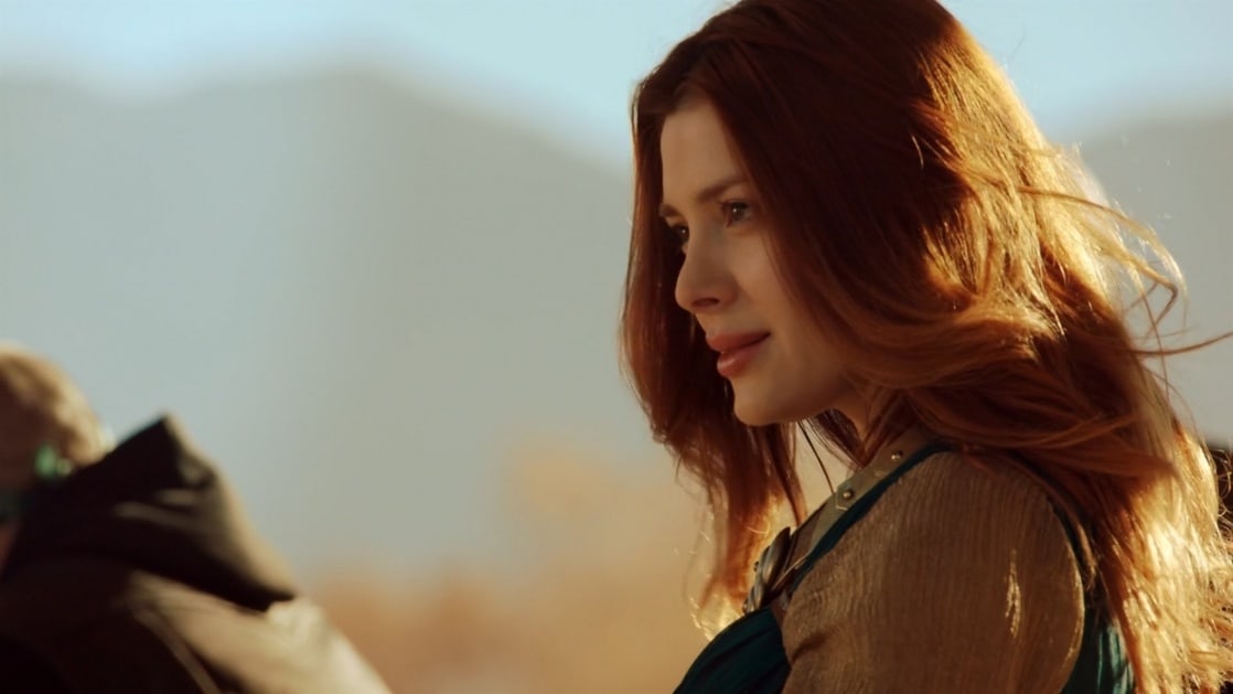 Picture of Elena Satine