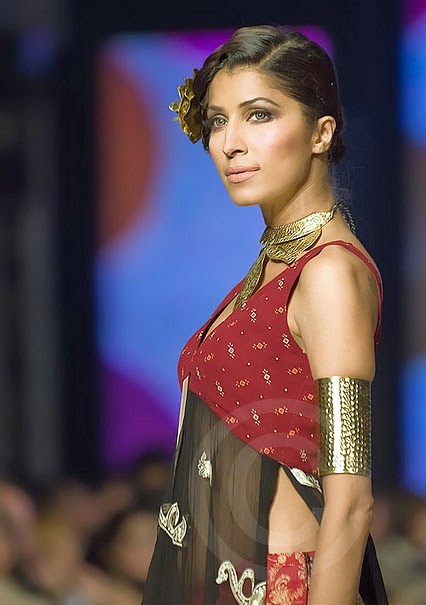 Picture of Vaneeza Ahmed