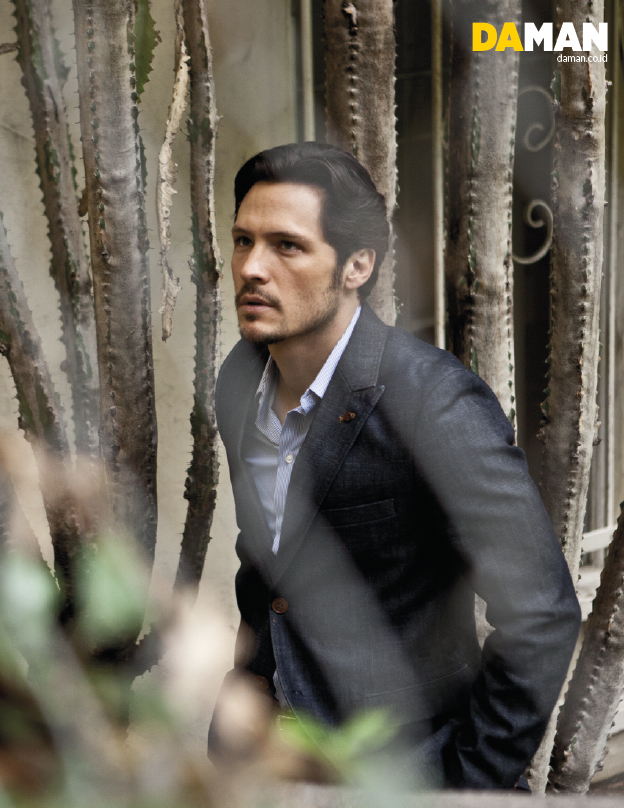 Picture of Nick Wechsler