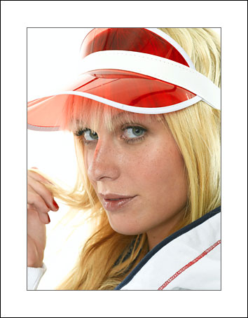 CariDee English picture