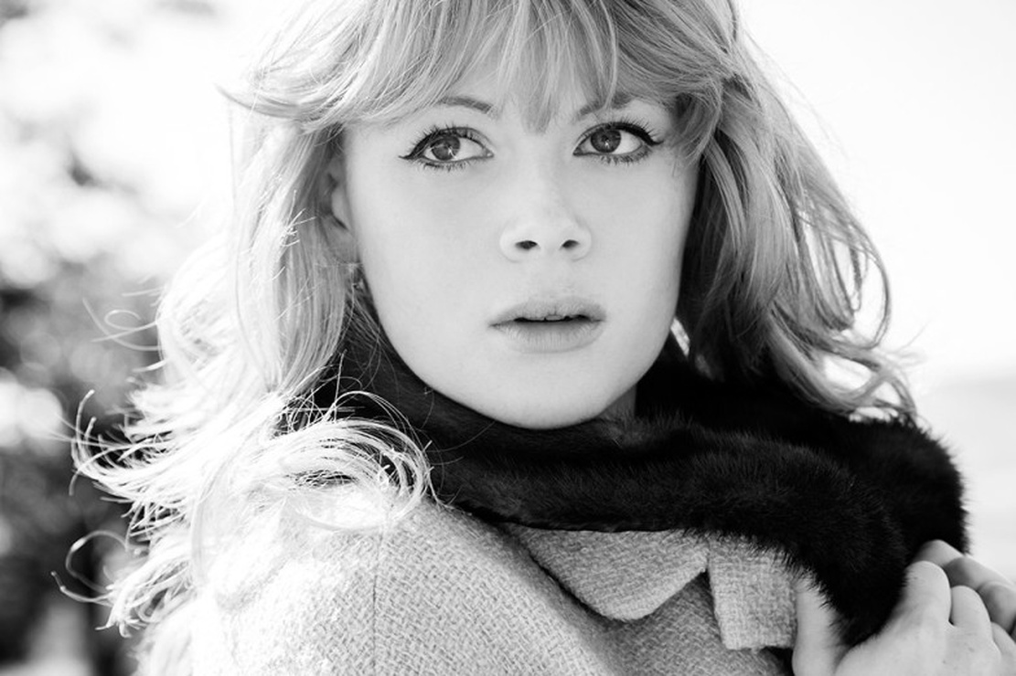 Picture of Emily Beecham