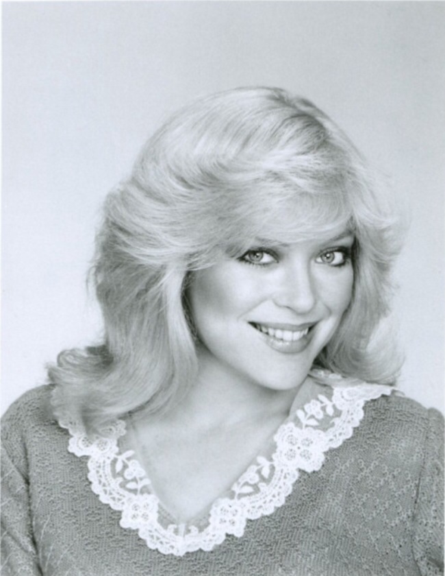 Lydia Cornell picture