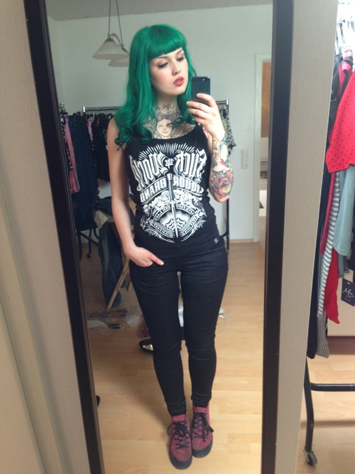 Victoria Van Violence picture