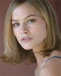 Picture of Kelly Overton