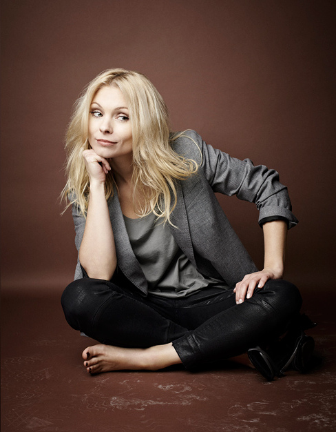 Picture of MyAnna Buring