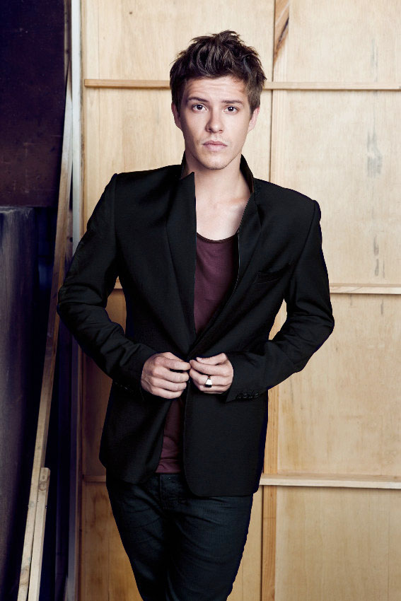 Xavier Samuel picture