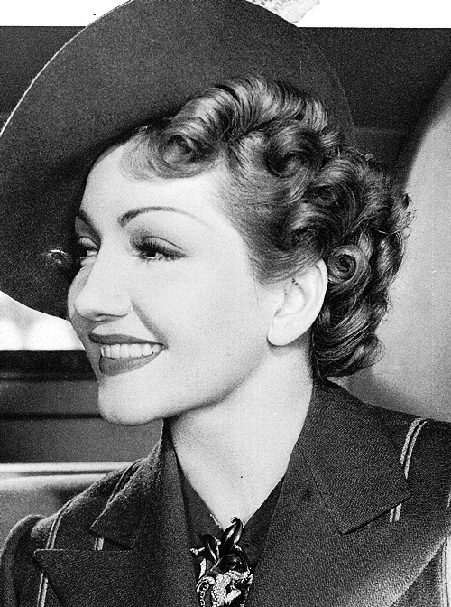 Claudette Colbert picture