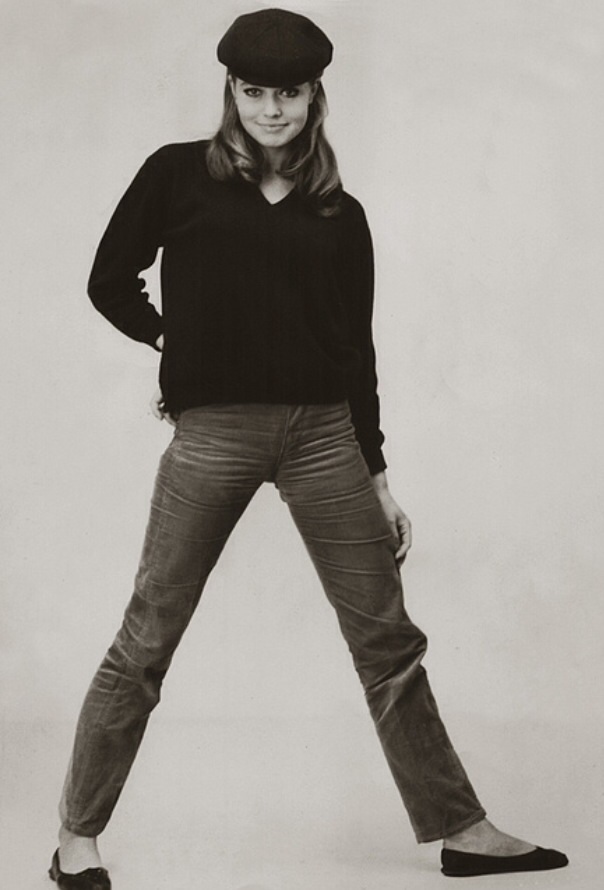 Picture of Eva Renzi