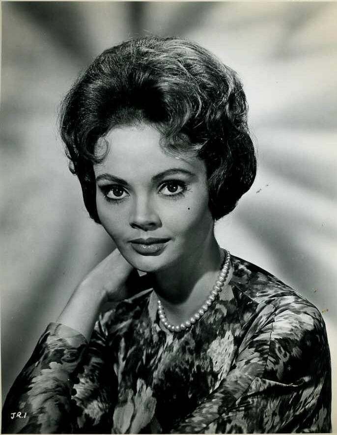 Picture of Jeannine Riley