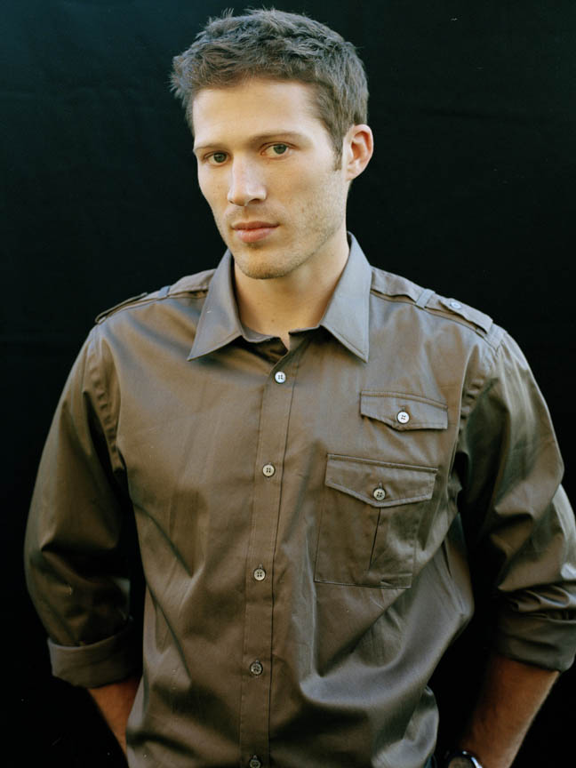 Picture of Zach Gilford