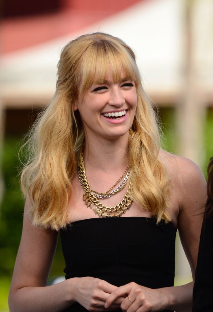 Image of Beth Behrs