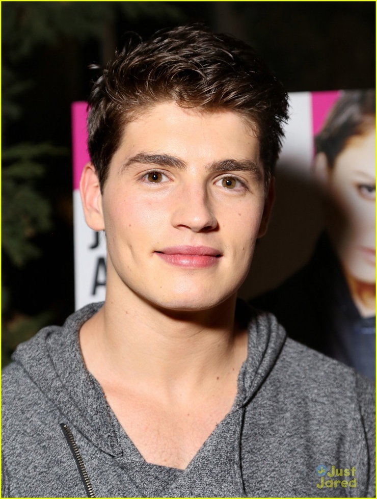 Picture of Gregg Sulkin