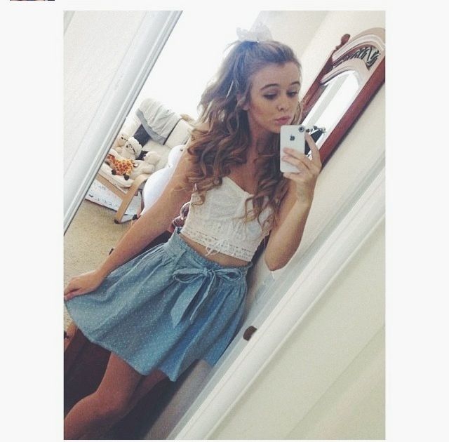 Picture of Acacia Brinley Clark