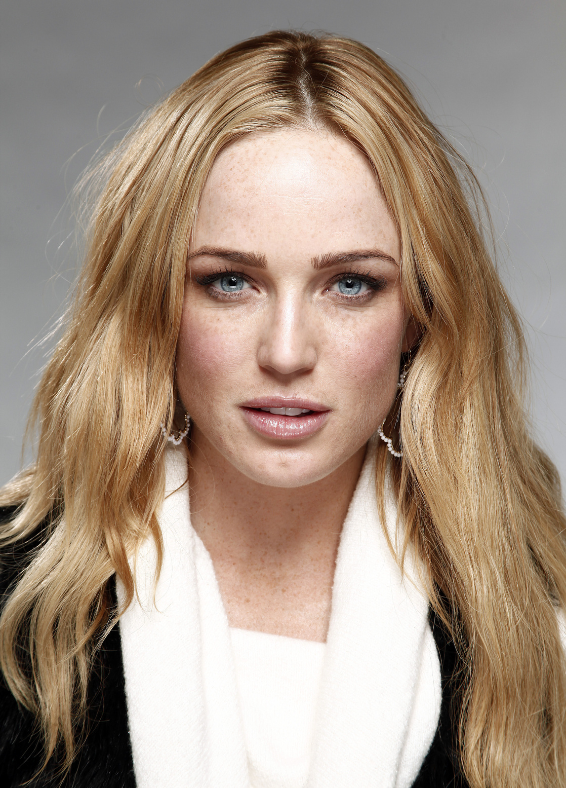 Picture of Caity Lotz