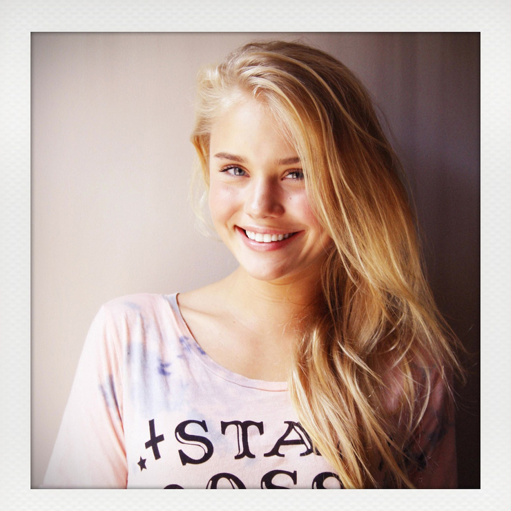 Picture of Brooke Perry