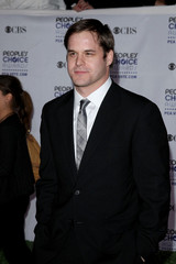 Picture of Kyle Bornheimer