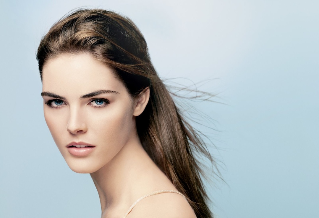 Hilary Rhoda image