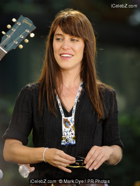 Picture of Feist