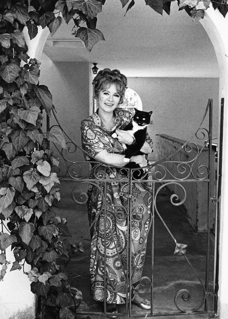 Amanda Blake