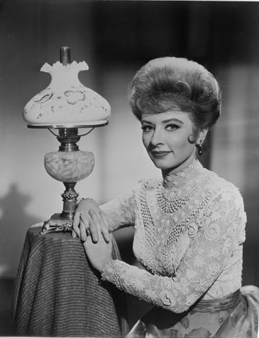 Amanda Blake picture