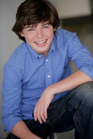 Picture of Cody Estes