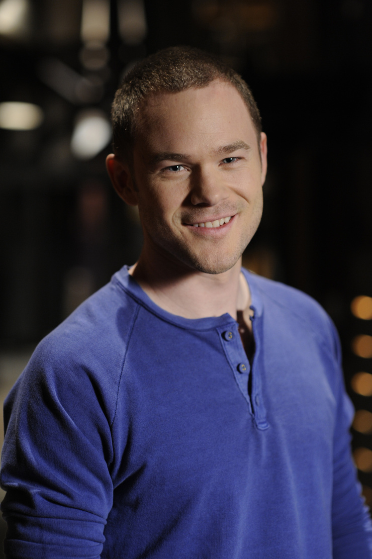 Picture of Aaron Ashmore