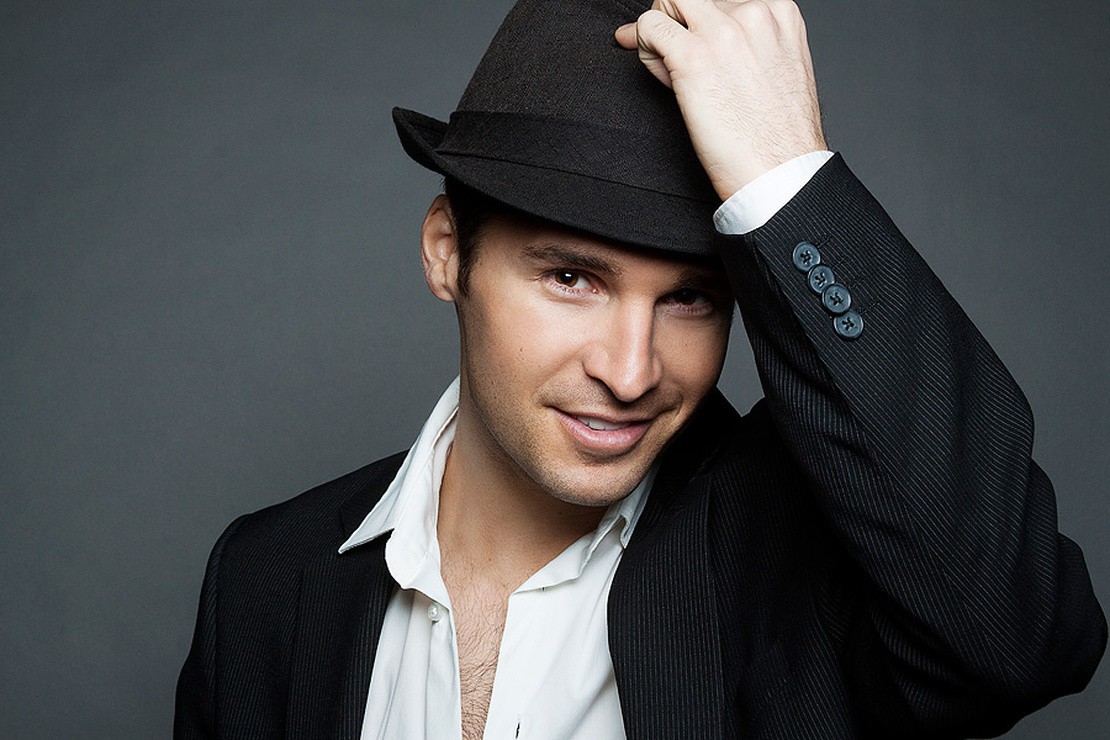 Picture of Christopher Emerson