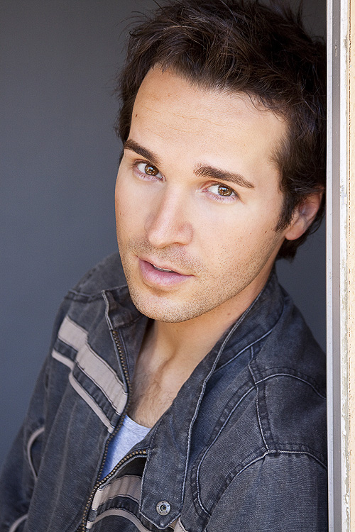 Picture of Christopher Emerson