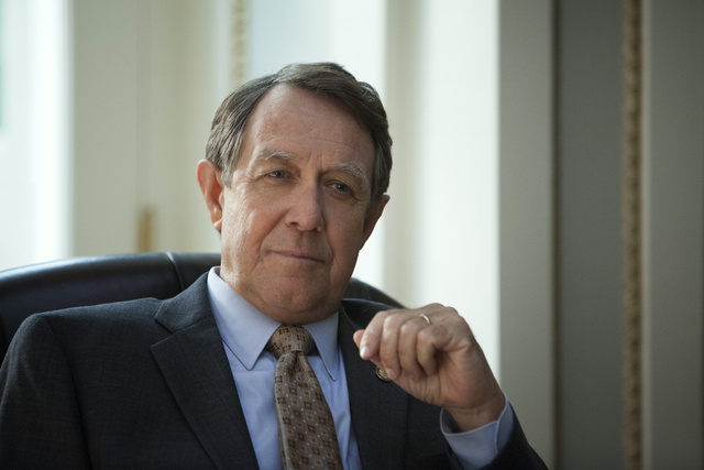 Picture of Larry Pine