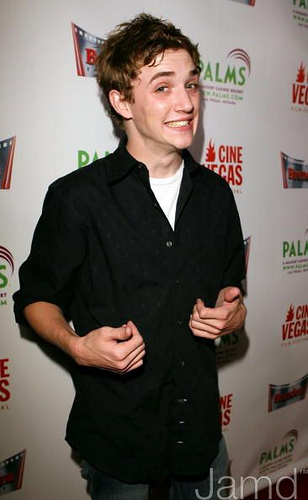 Picture of Kyle Gallner