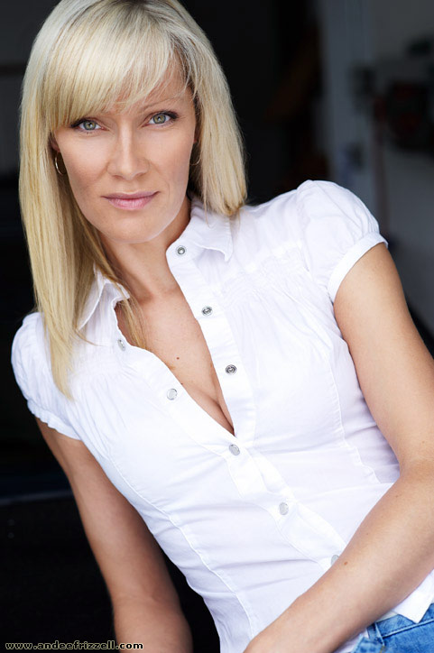 Picture of Andee Frizzell