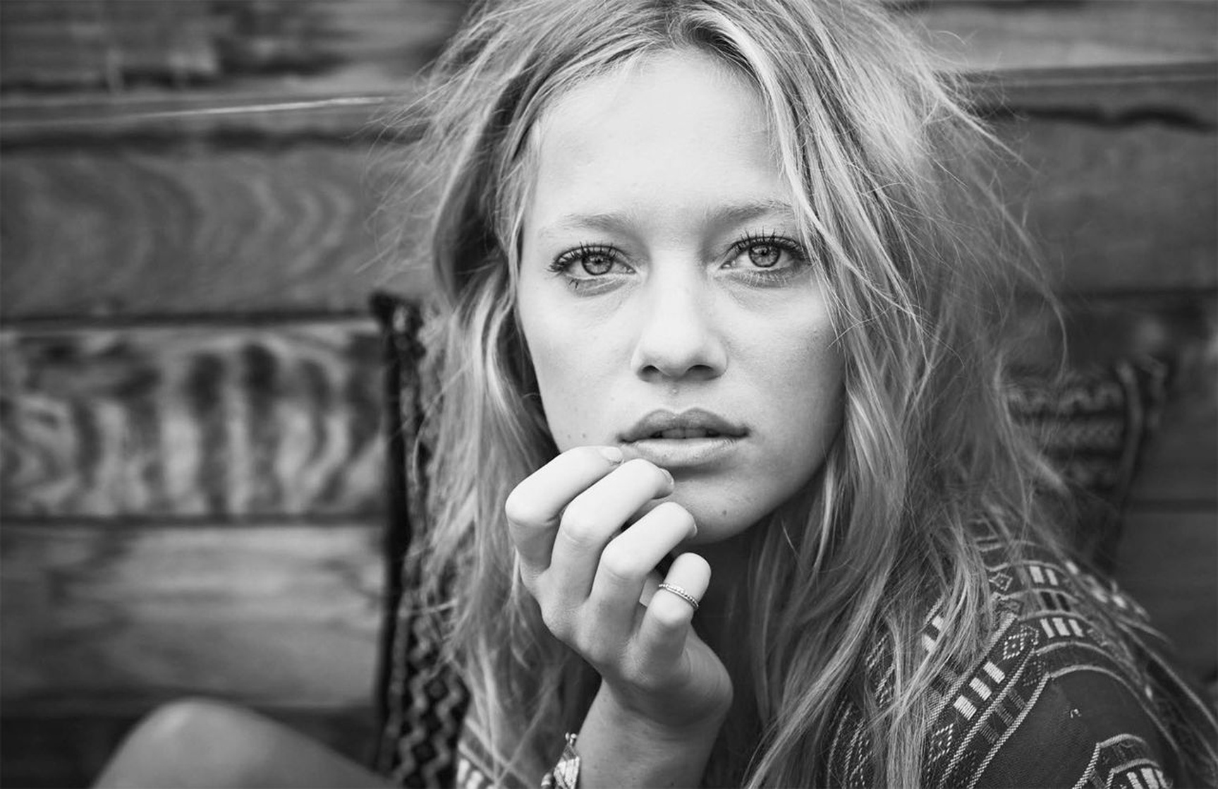 Picture of Zippora Seven