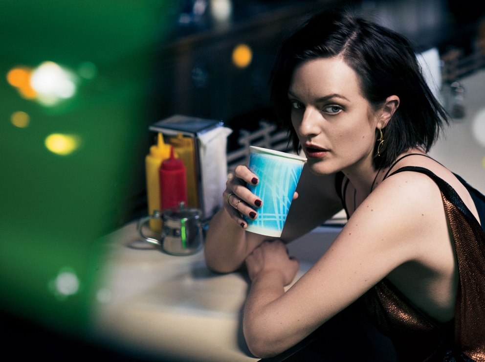 Picture of Elisabeth Moss