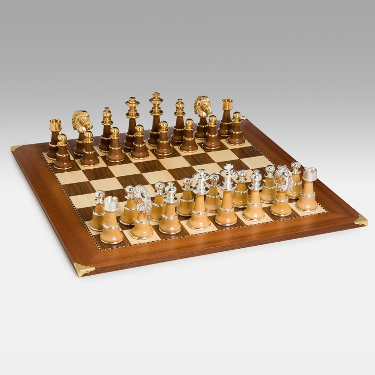 The Kings Treasure Chess Set