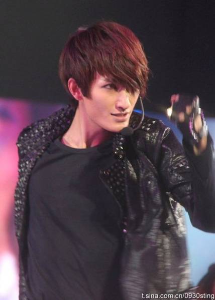 Picture of Zhou Mi