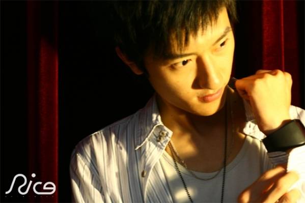 Picture of Zhou Mi