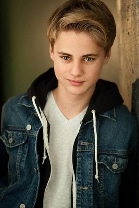 Picture of Mitchell Kummen