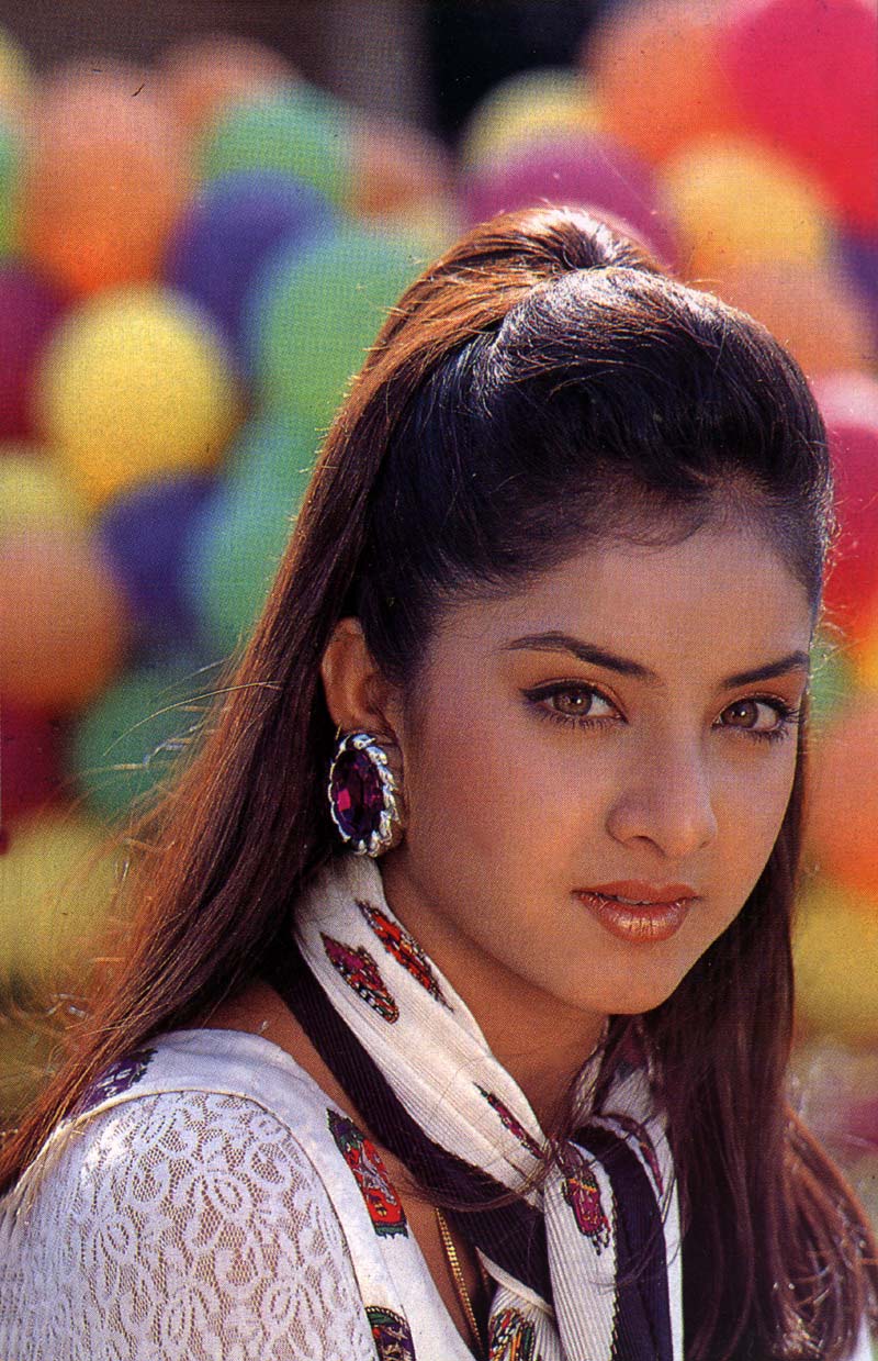 Picture of Divya Bharti