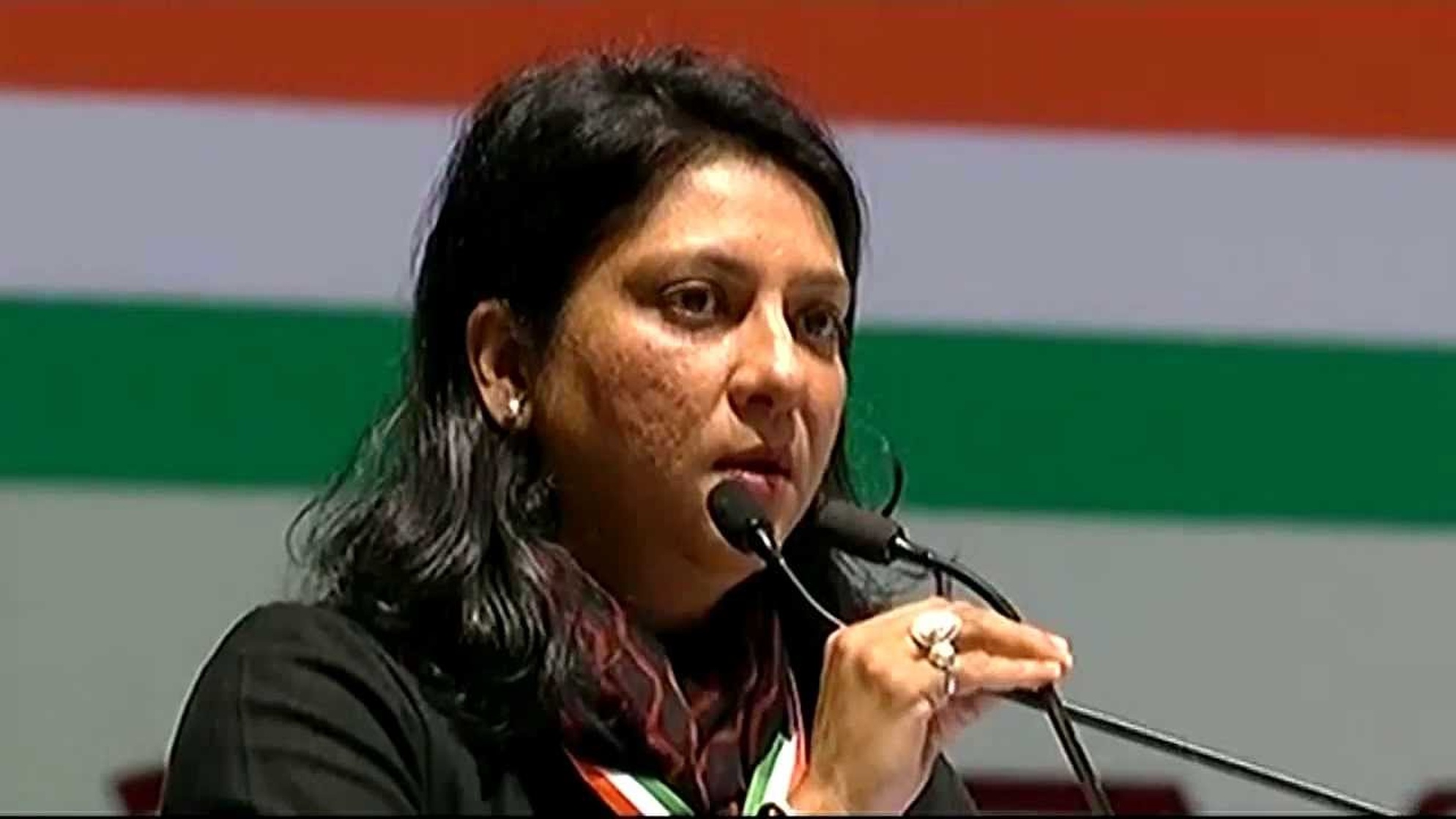 Priya Dutt picture