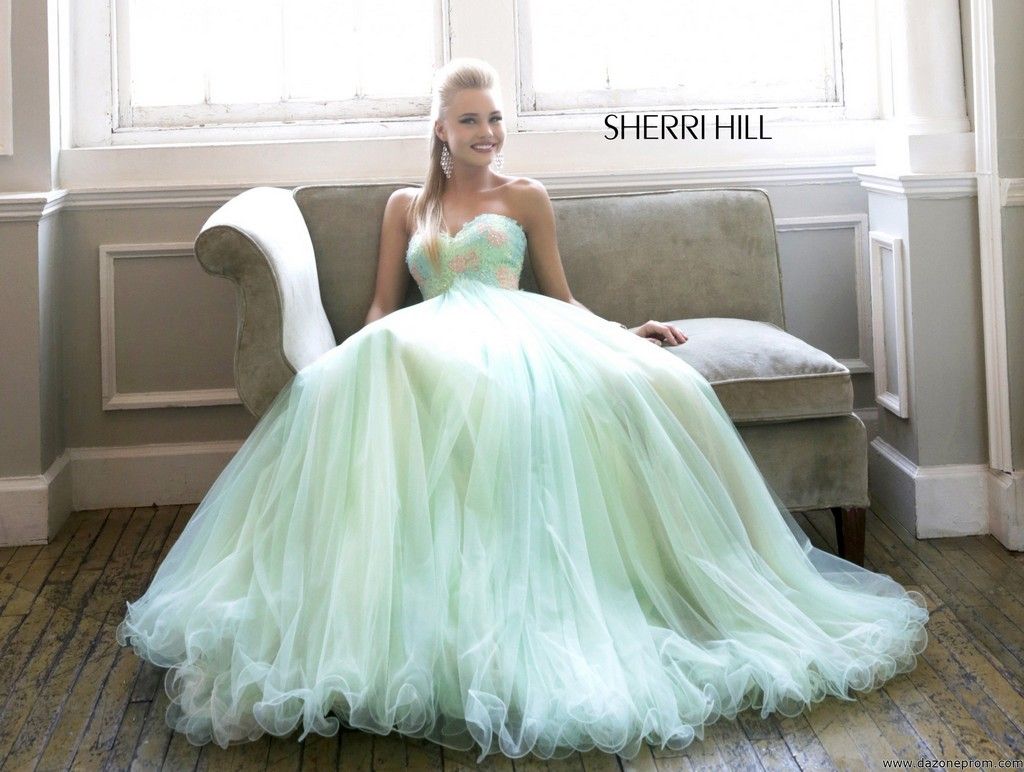 Picture of Brooke Perry