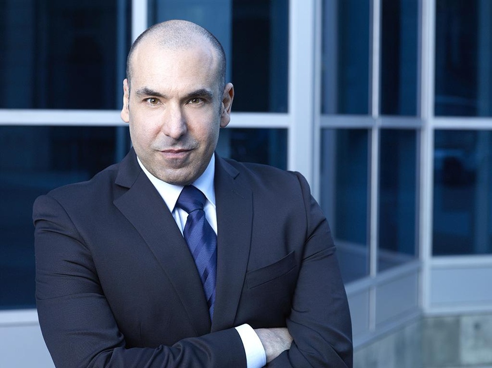 Rick Hoffman image