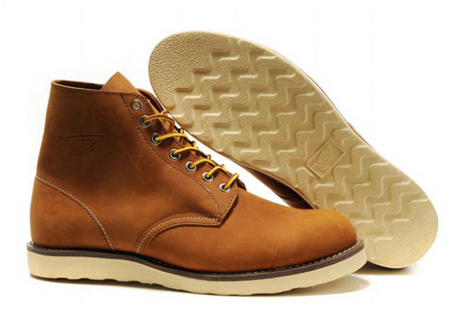 Picture of Mens Red Wing Heritage 8181 6 Round Boots Coffee