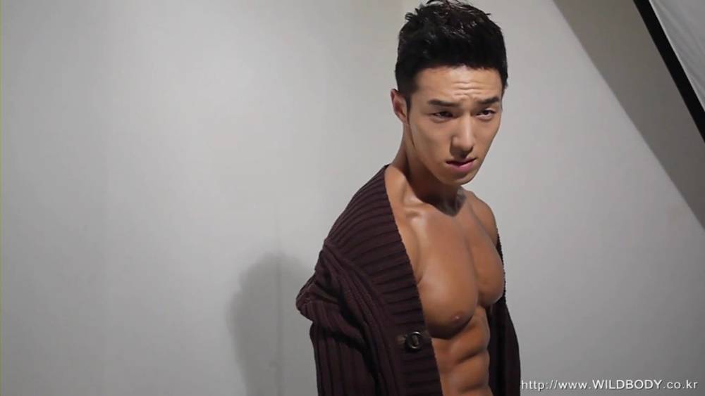 Picture of Choi Yong Ho