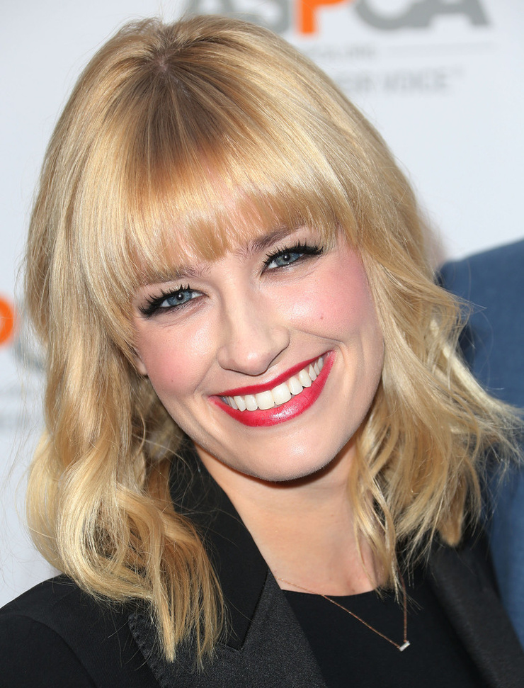 Picture of Beth Behrs