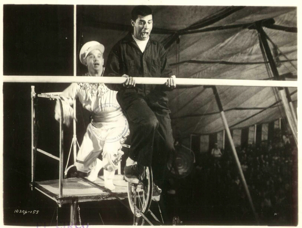 Picture of 3 Ring Circus