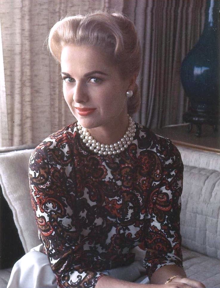 Picture of Martha Hyer