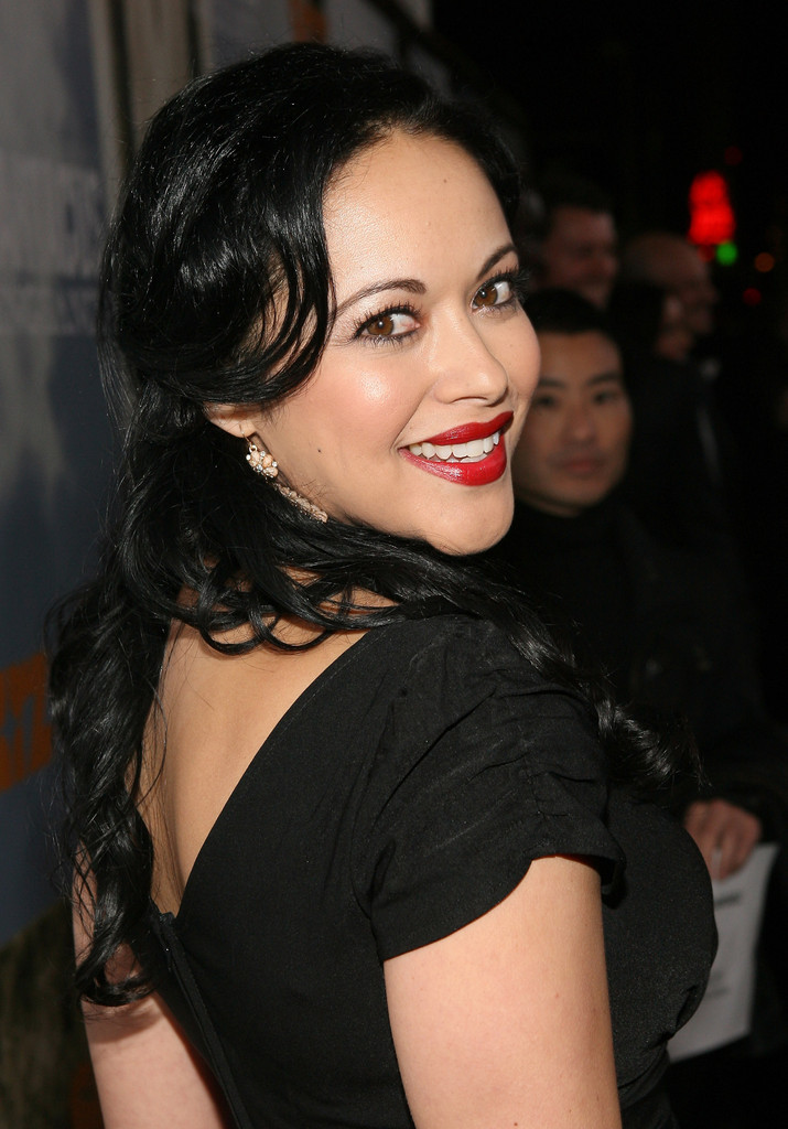 Image of Marisa Ramirez